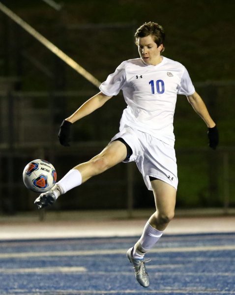 Secrets to Standing Out for Soccer Coaches - SportStars Magazine
