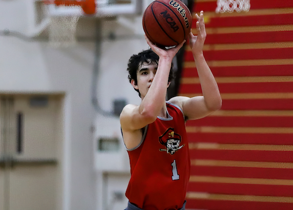 Isa Silva: Top Recruit Leads Jesuit Into 2019-20 - SportStars Magazine