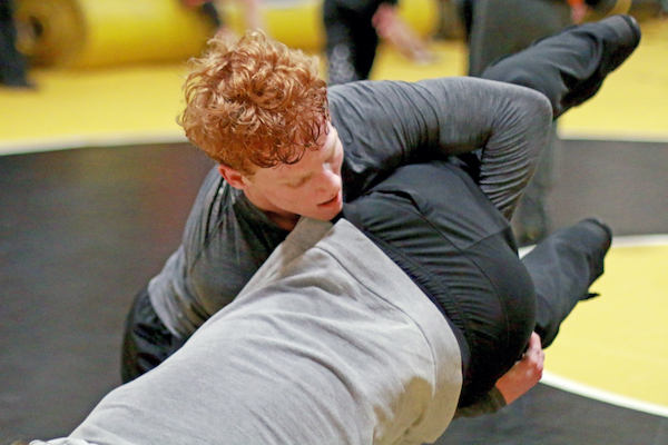 Kainoa Acia: Viral Freshman Football Talent Hits The Mat - SportStars ...