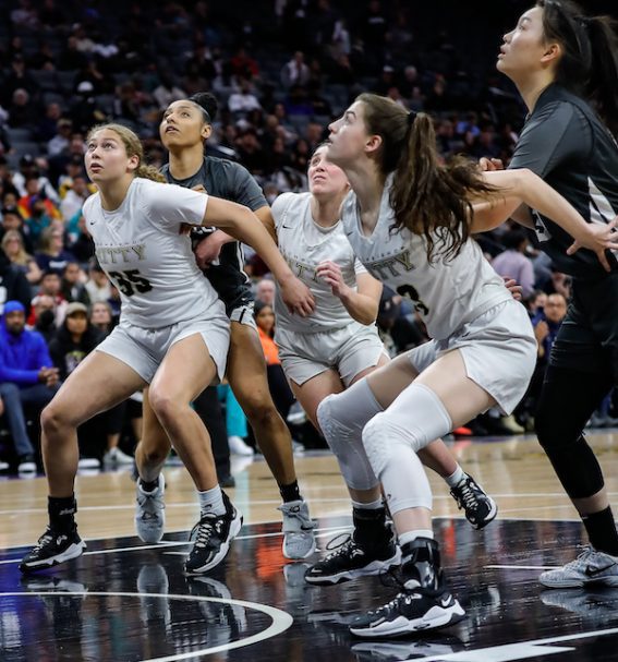 Red Hot Cheli Summer - SportStars Magazine