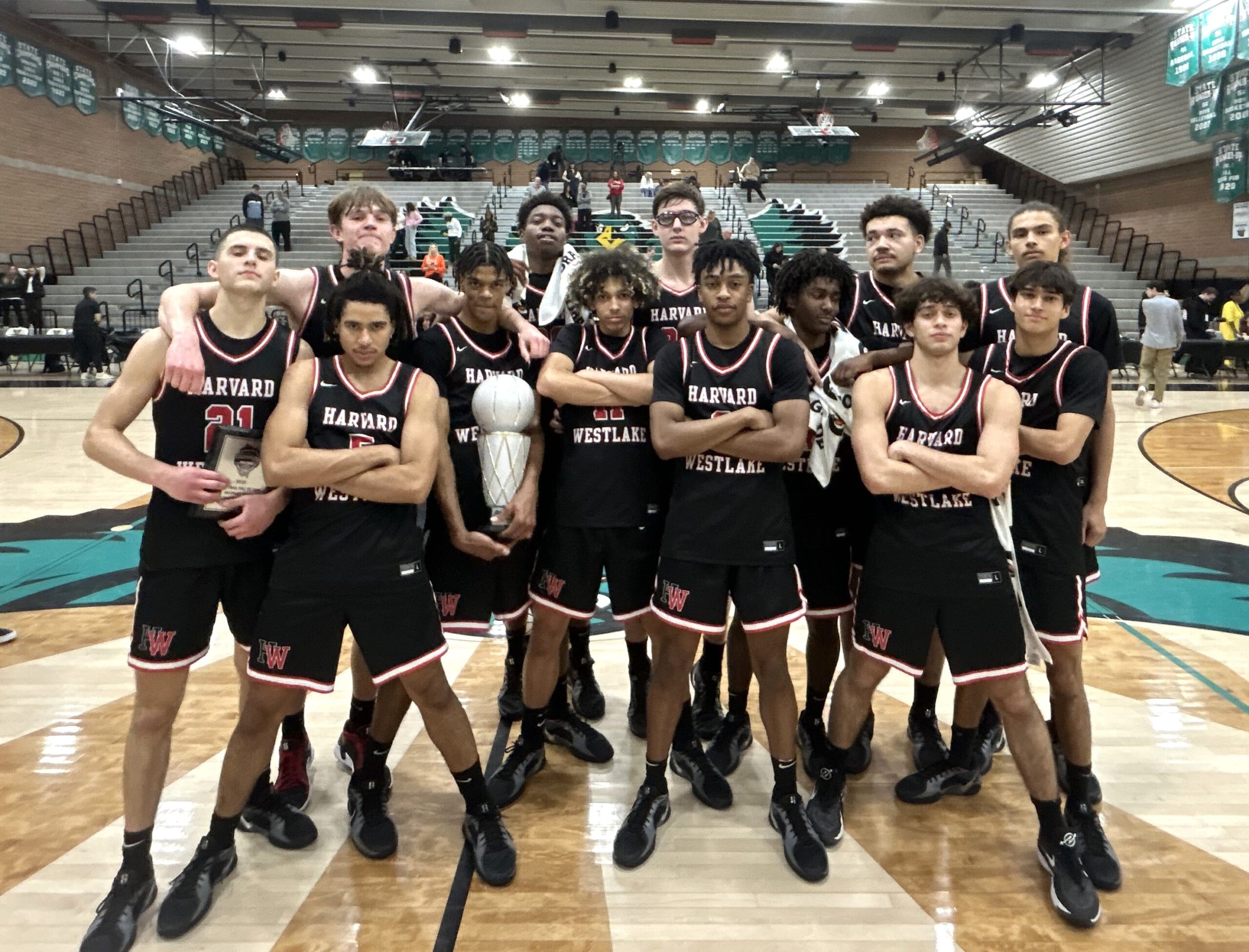 Harvard-Westlake boys basketball team goes deep to prevail against St ...