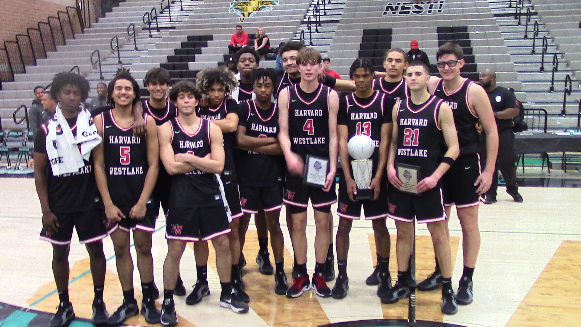 Harvard-Westlake boys basketball team hands Concord De La Salle first ...