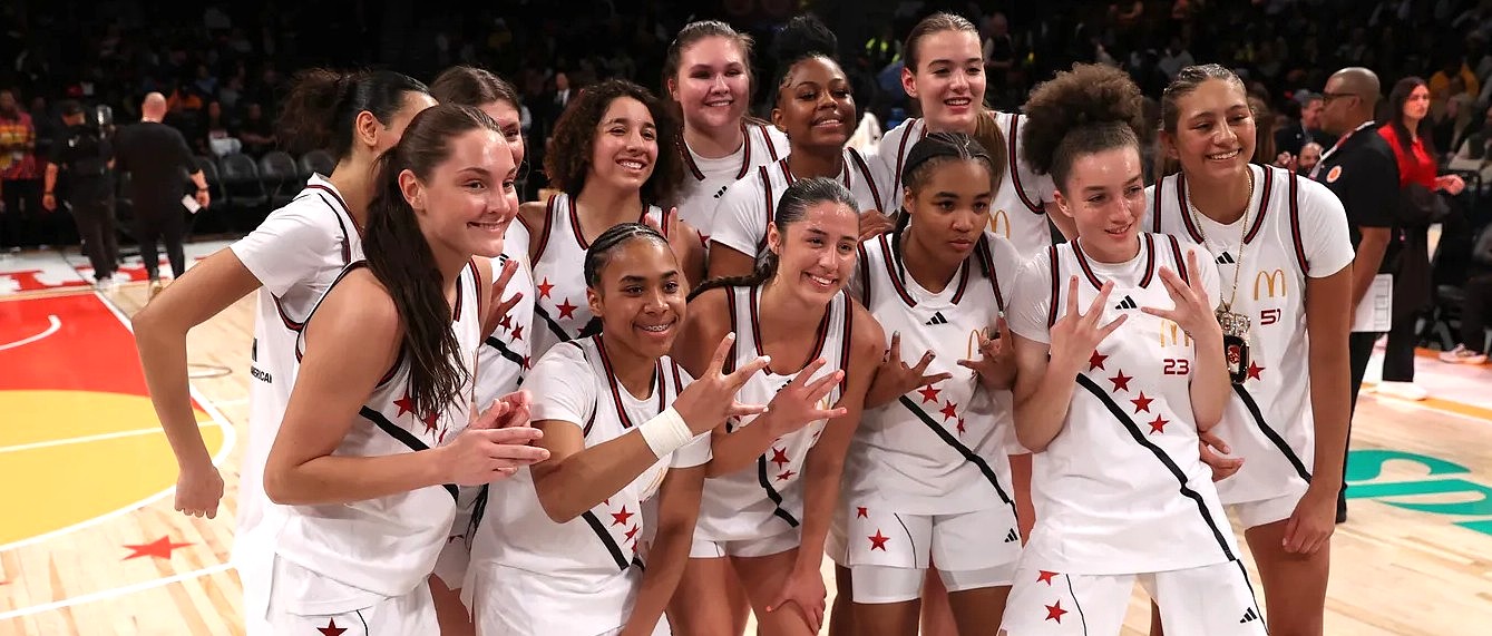 Aliyahna “Puff” Morris, Grace Knox and Addie Deal help West team roll ...